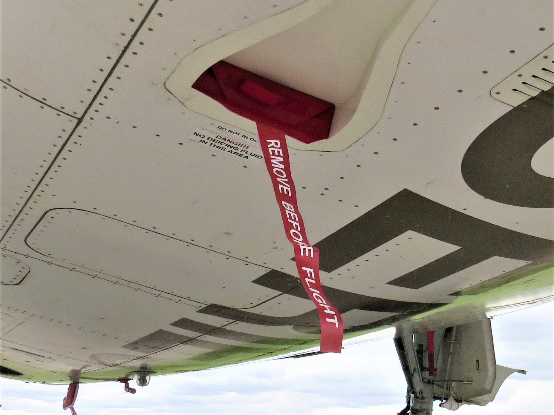 Aircraft protection | Kinnear Upholstery Inc.